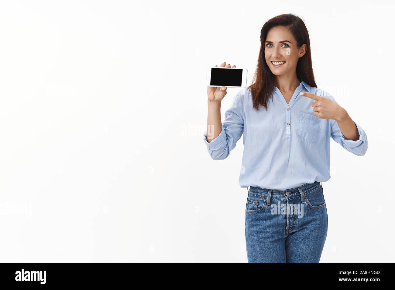 Assertive good-looking adult woman recommend smartphone application ...