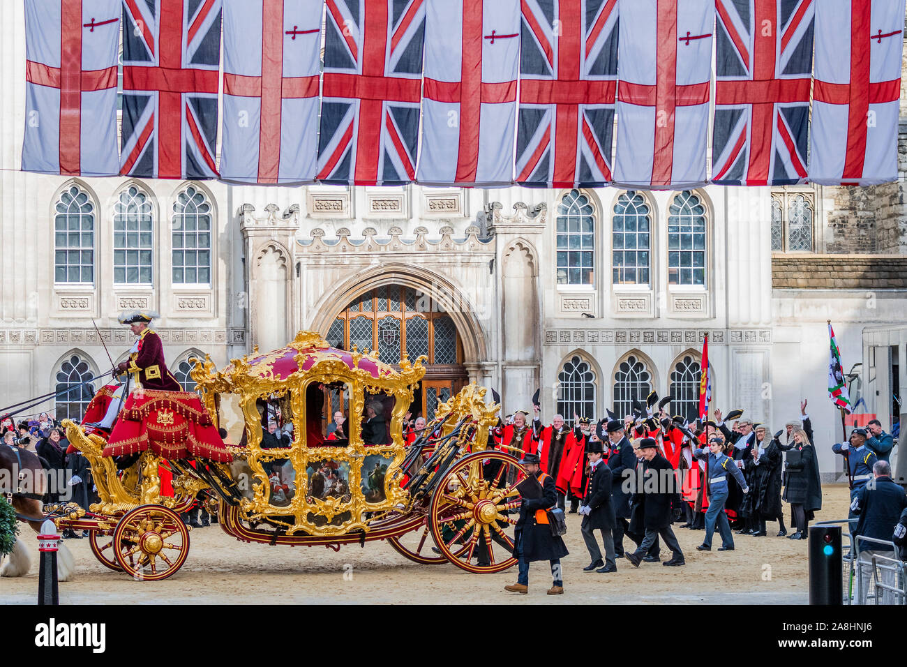 London, UK. 09th Nov, 2019. William Russell (picturedin his gold state ...