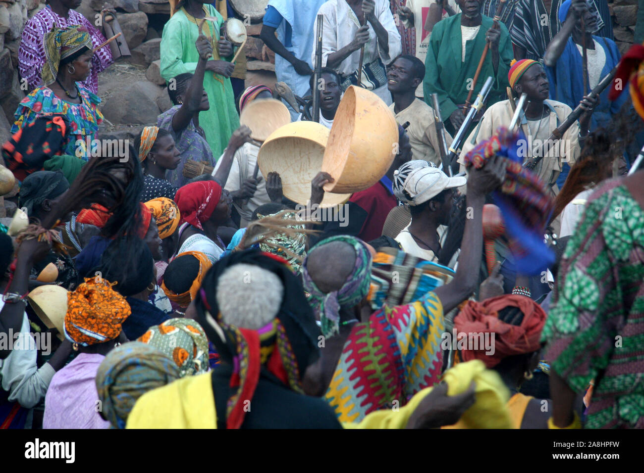 Dogon country : village of Kundu Dogomo - funeral of Amakana Dara Stock ...