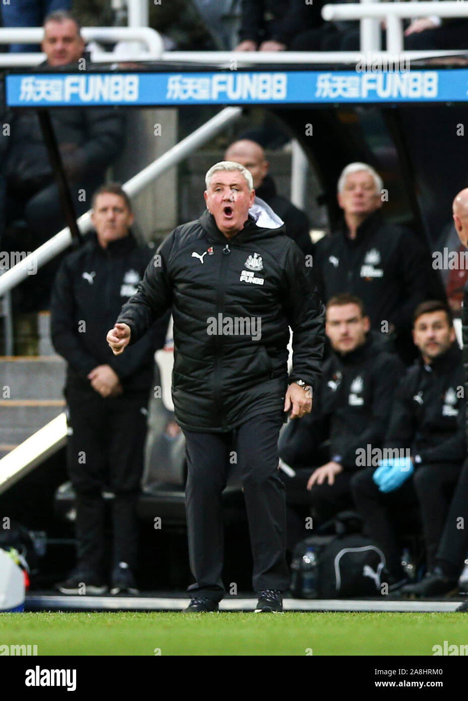 Steve bruce england player hi-res stock photography and images - Alamy