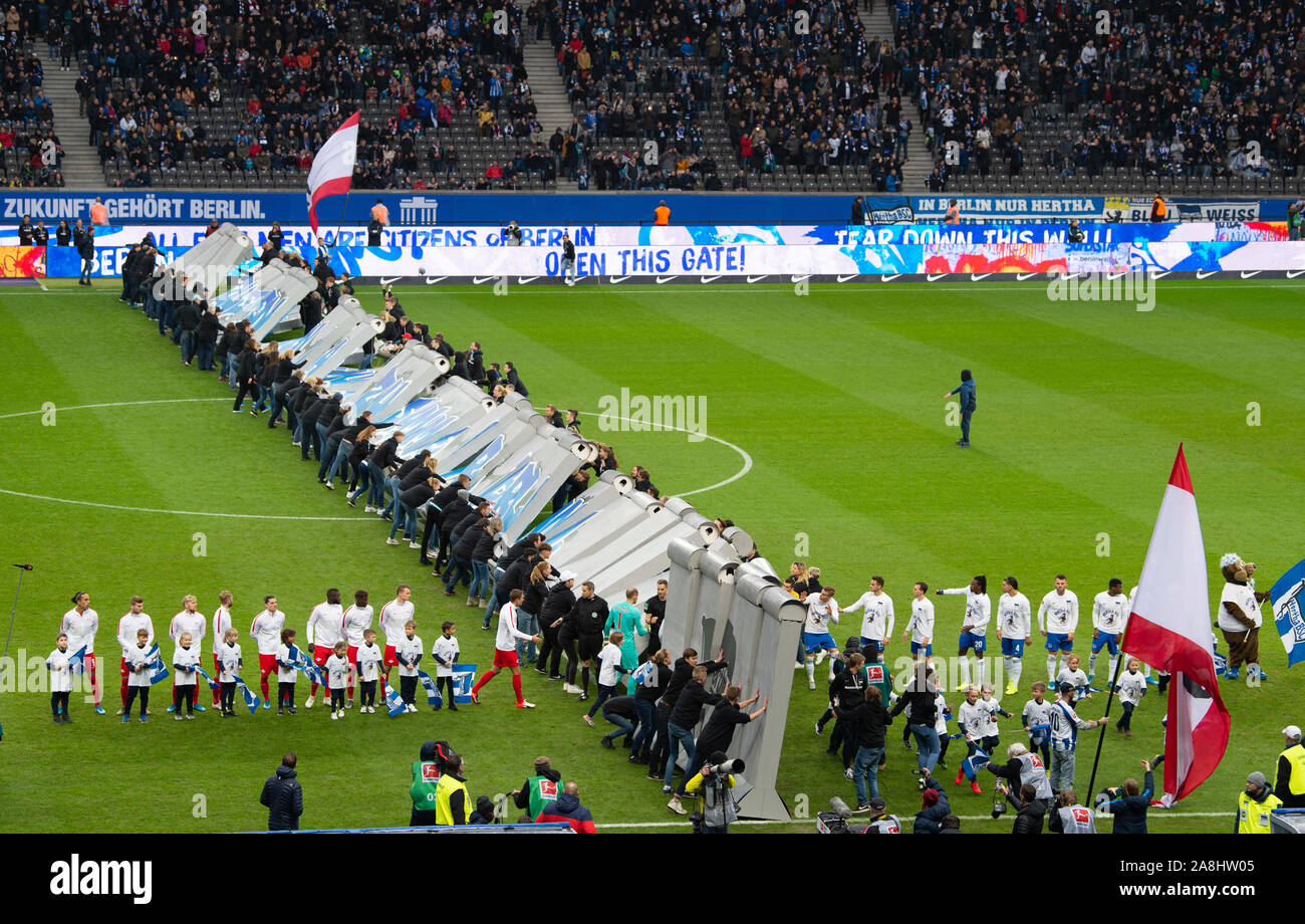 Leipzig before the fall of the wall hi-res stock photography and images ...