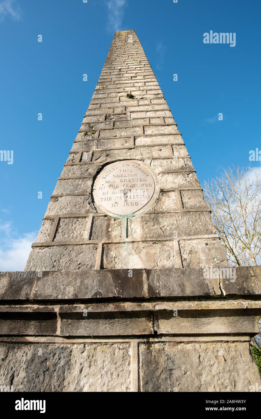 Castle howe monument kendal hi-res stock photography and images - Alamy