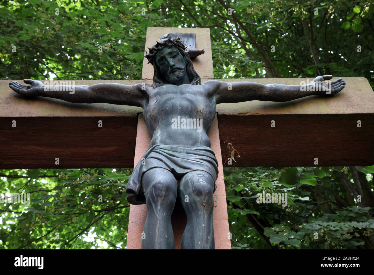 Cross jesus christ crucifixion crucify art sculpture religion faith hi-res stock photography and ...