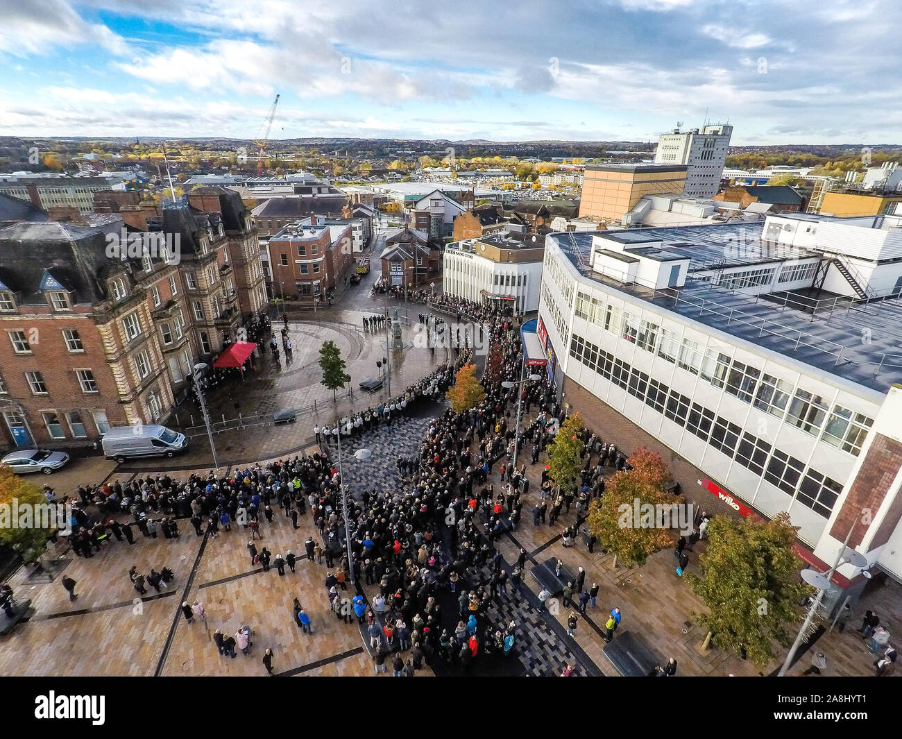 Aerial view of the 100 years Remembrance Day parade in Albion Square ...