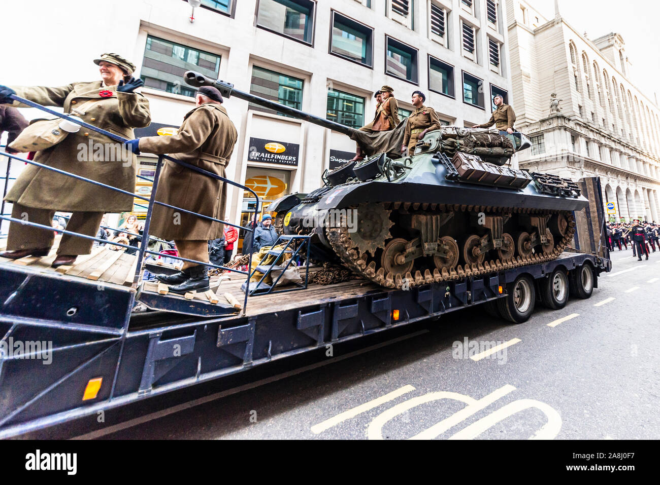 K loader hi-res stock photography and images - Alamy