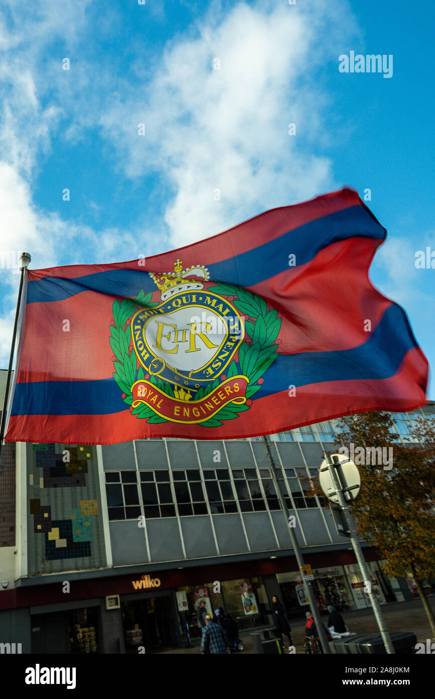 Royal engineers flag hi-res stock photography and images - Alamy