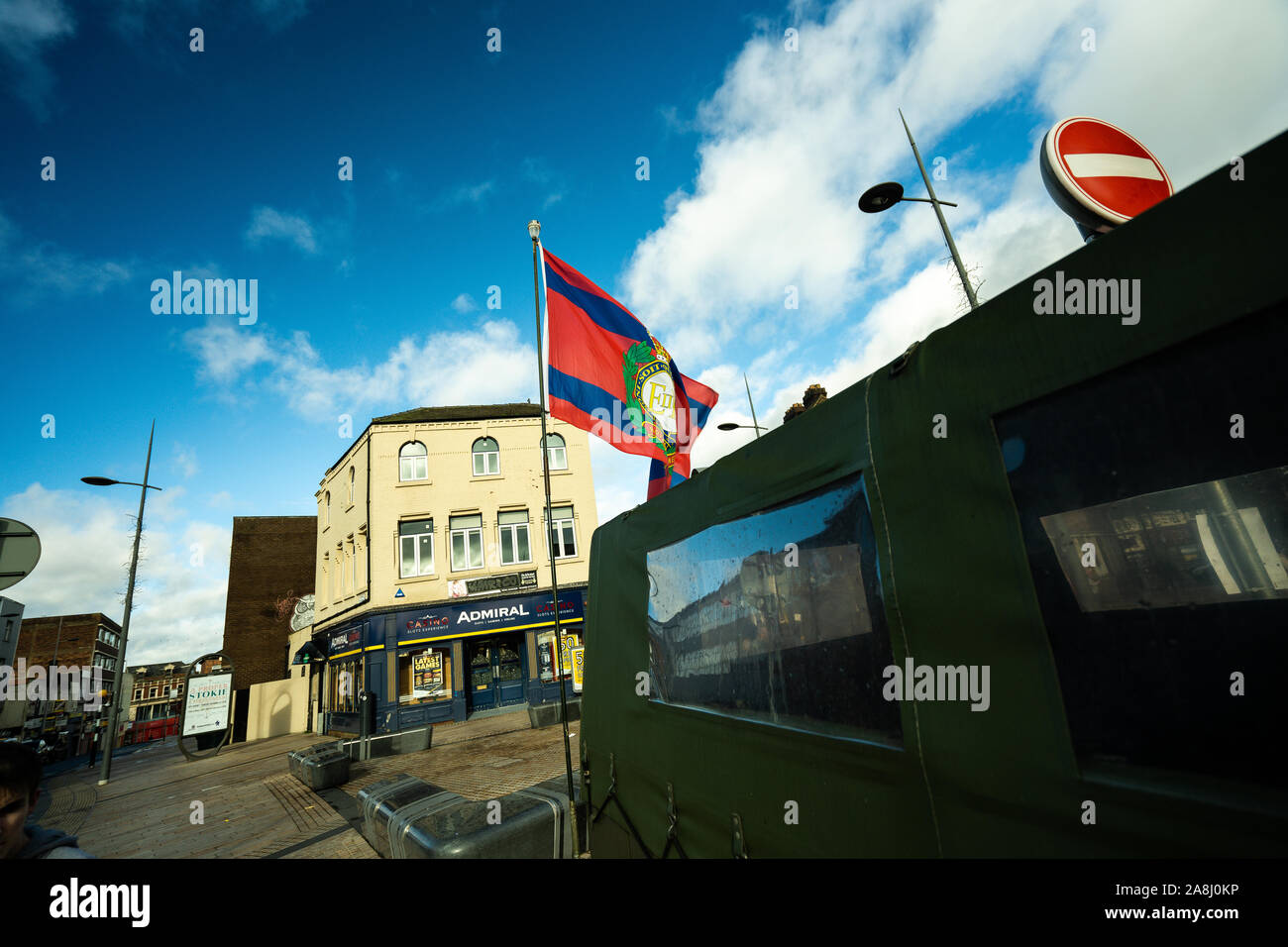Royal engineers flag hi-res stock photography and images - Alamy