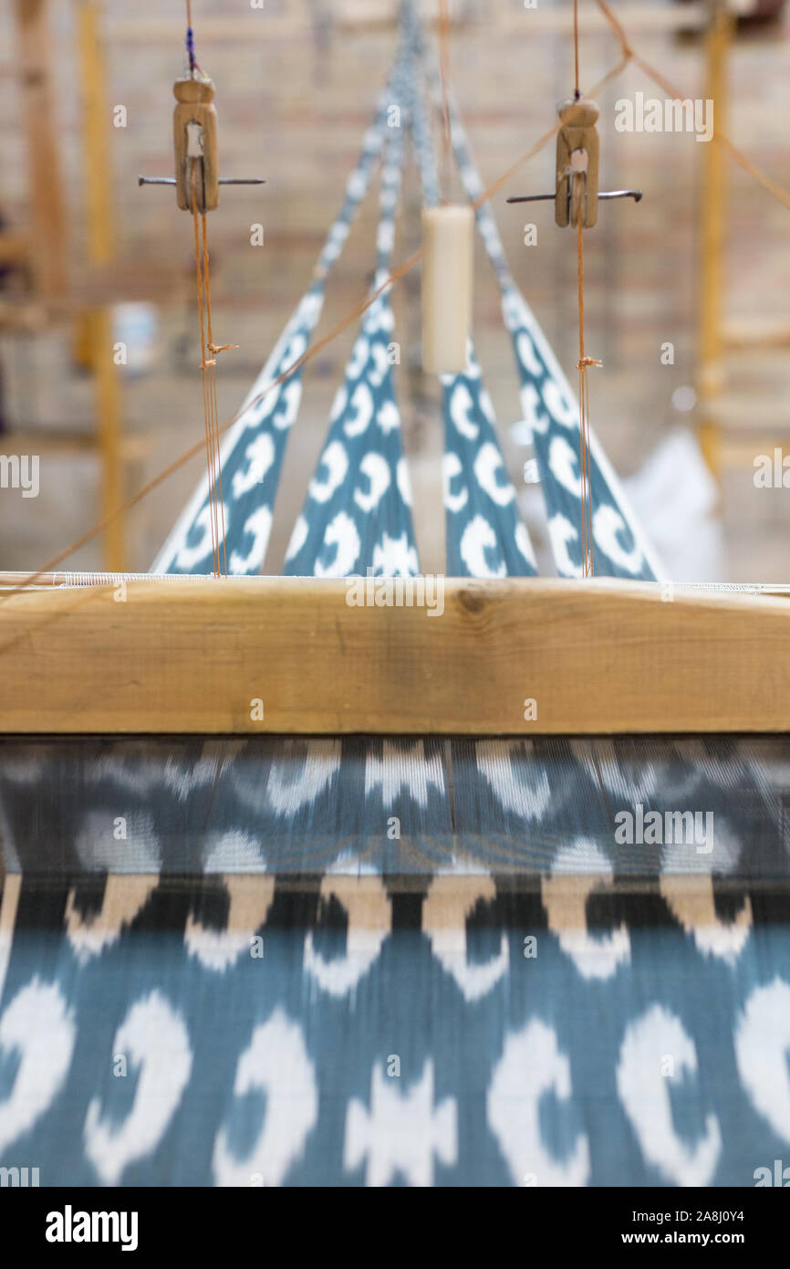 Ikat fabric hi-res stock photography and images - Alamy