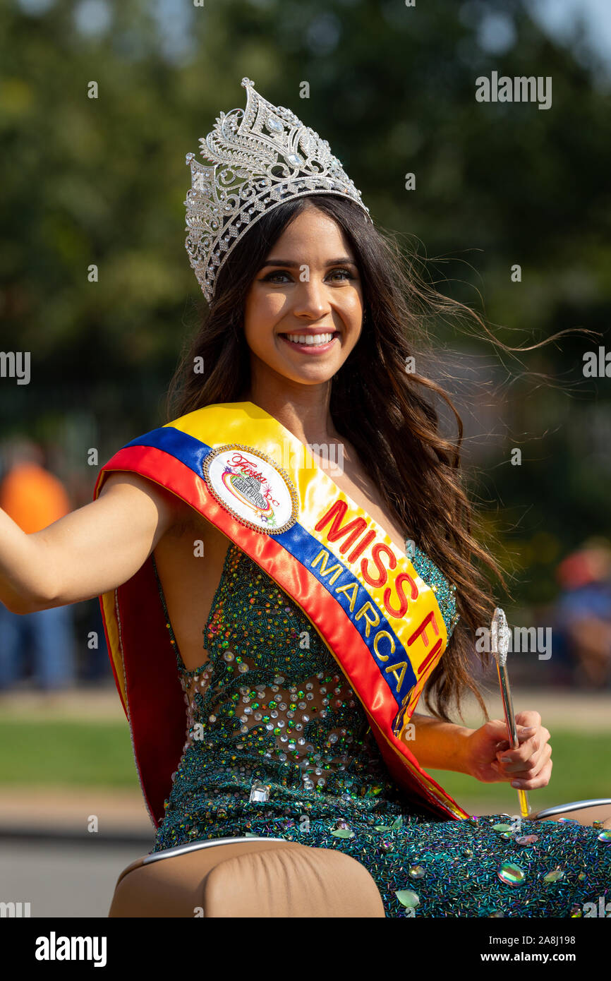Beautiful venezuelan woman hi-res stock photography and images - Alamy