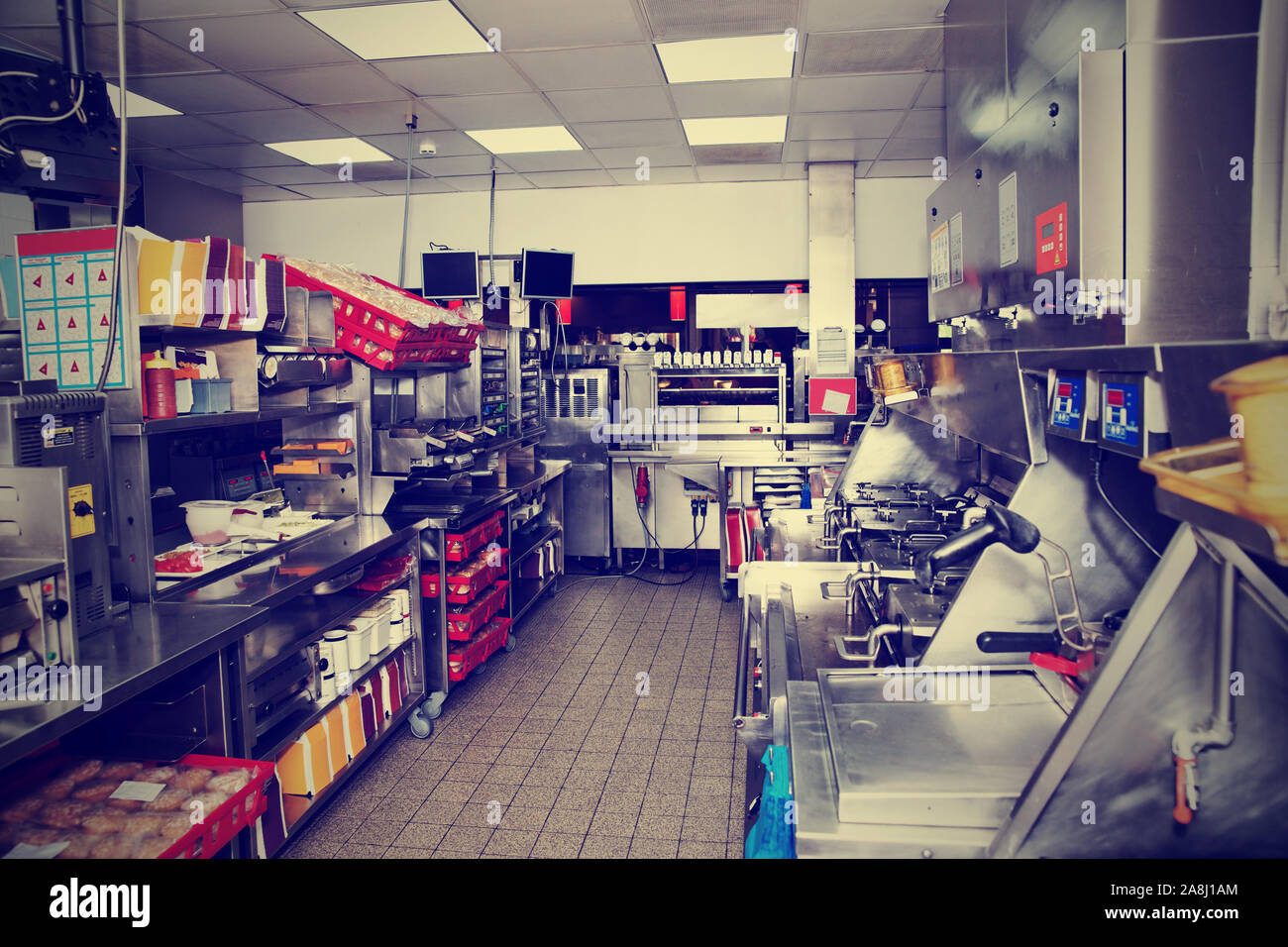 Steel cooking hall hi-res stock photography and images - Alamy