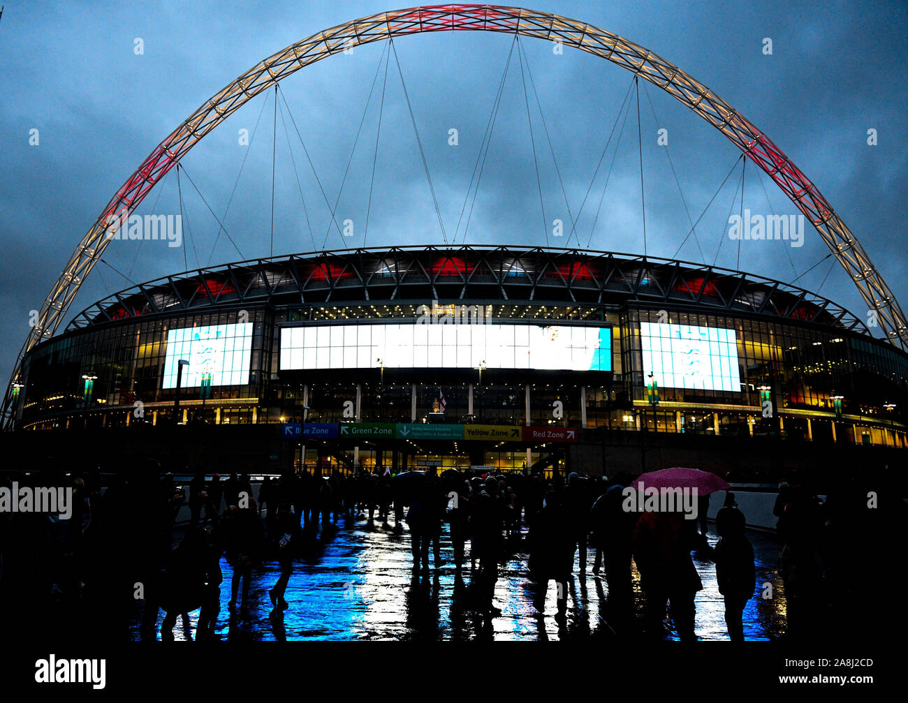 Wembley Stadium, London, UK. 9th Nov, 2019. International Womens ...