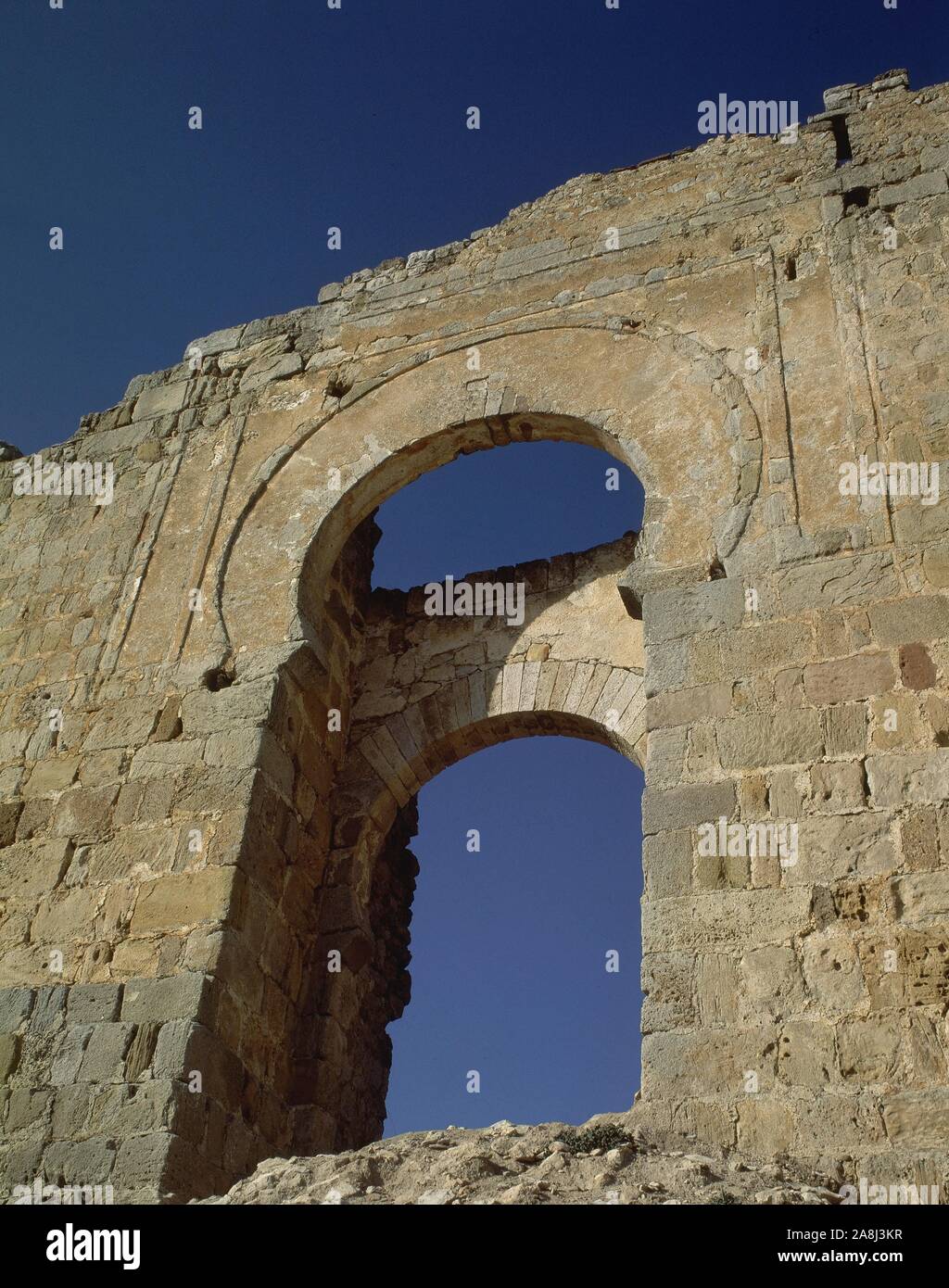 CASTILLO ARABE DEL SIGLO X - PUERTA ARABE EN LA MURALLA. Location ...