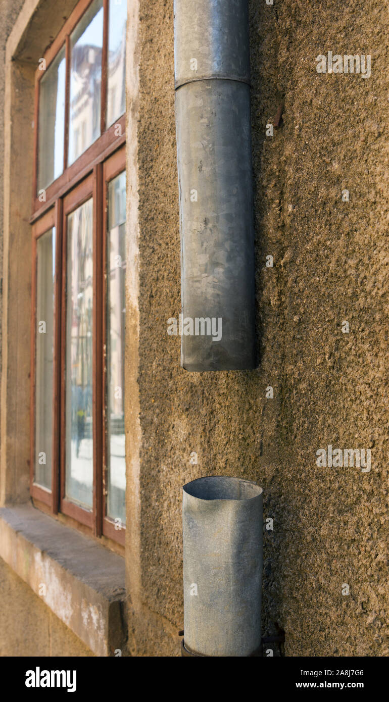 Disconnected pipe hi-res stock photography and images - Alamy
