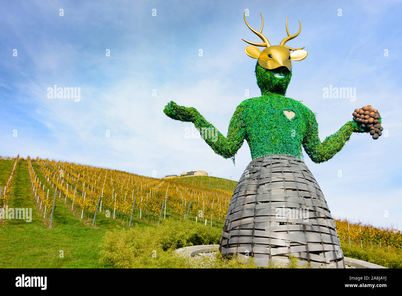 Sculpture in vineyard hi-res stock photography and images - Alamy