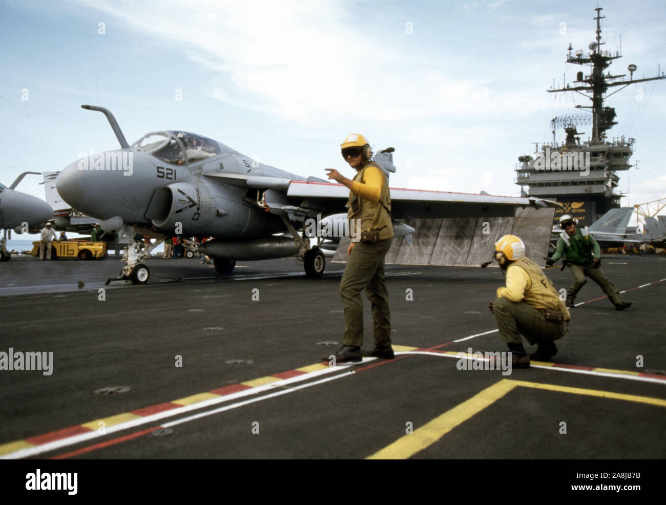 US NAVY / United States Navy Flugzeugträger Kitty-Hawk-Klasse ...