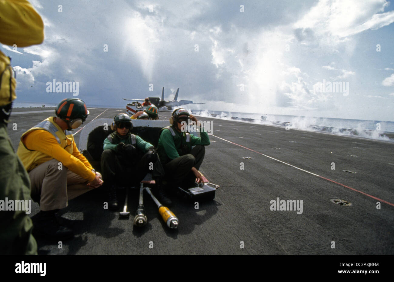 US NAVY / United States Navy Flugzeugträger Kitty-Hawk-Klasse ...