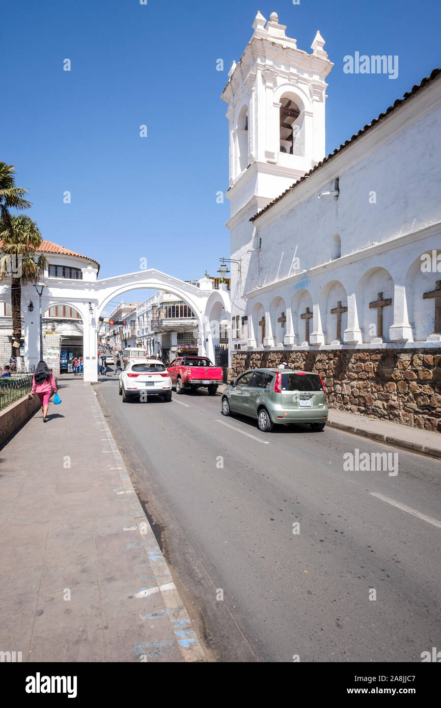 Daily Life scene in the Historic District with the San Francisco Church ...