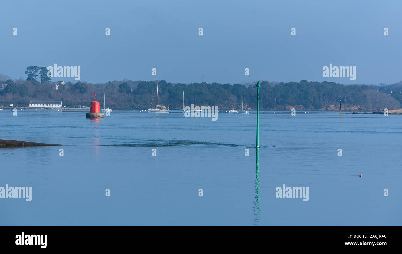 Maritime road marking hi-res stock photography and images - Alamy