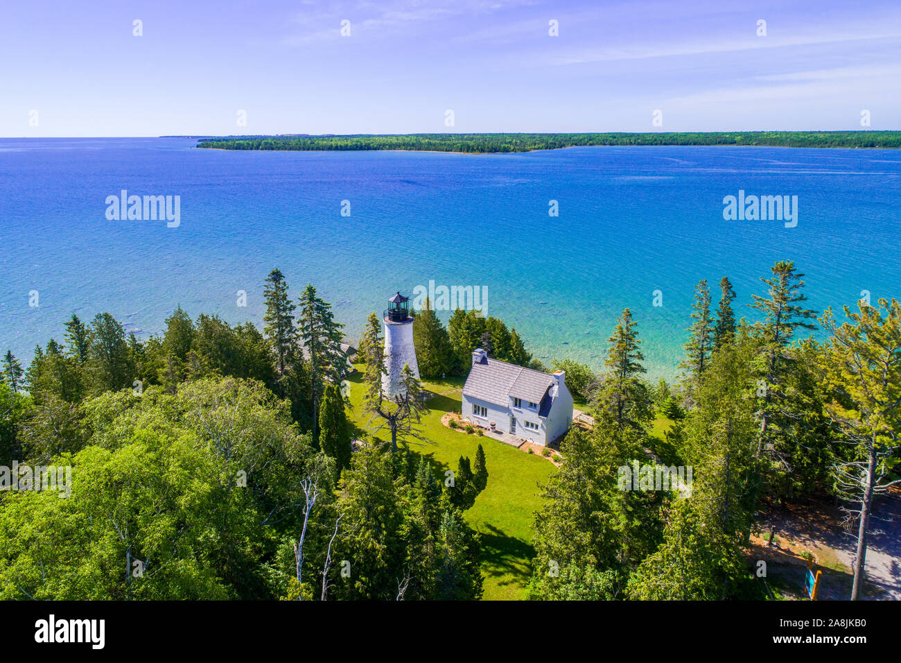 The Old Presque Isle Light was the first lighthouse in the Presque Isle ...