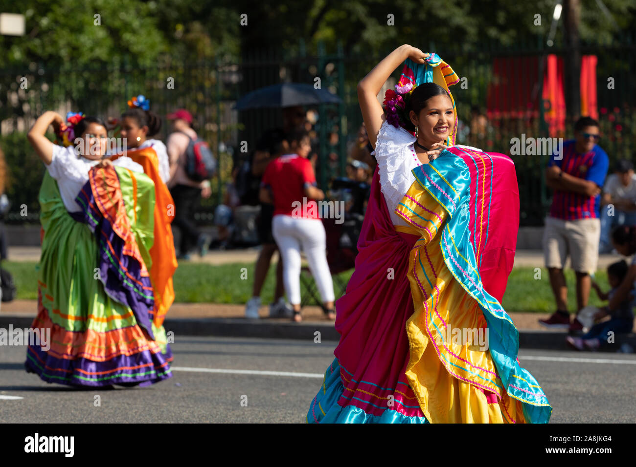 Traditional clothing costa rica hi-res stock photography and images - Alamy