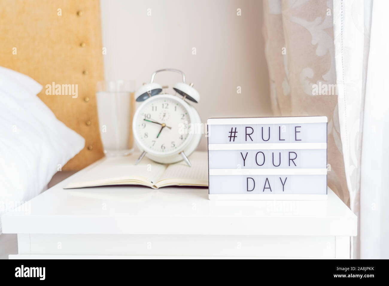 Motivational life quotes hi-res stock photography and images - Alamy