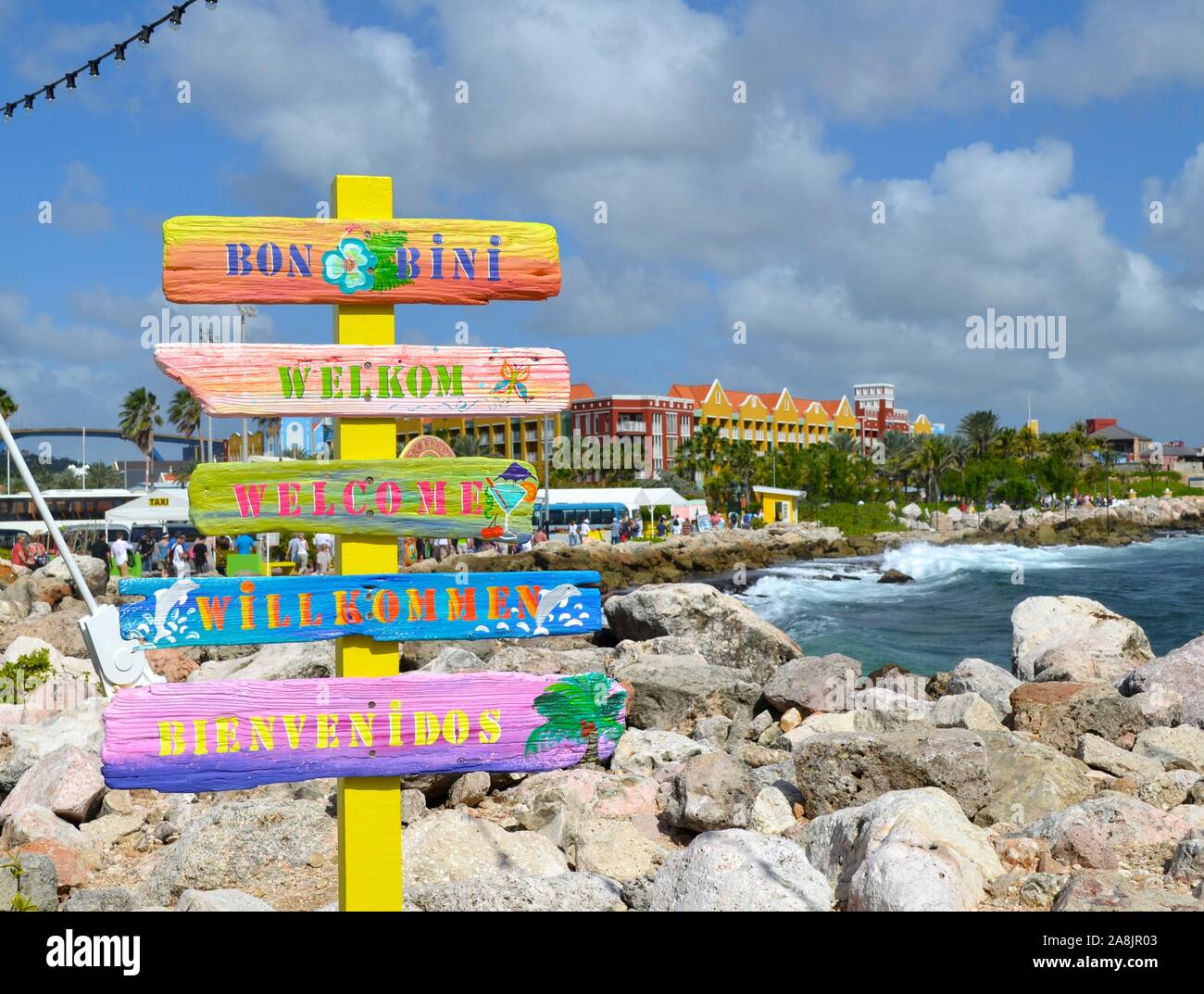 Curacao cruise ship port welcome sign Stock Photo - Alamy