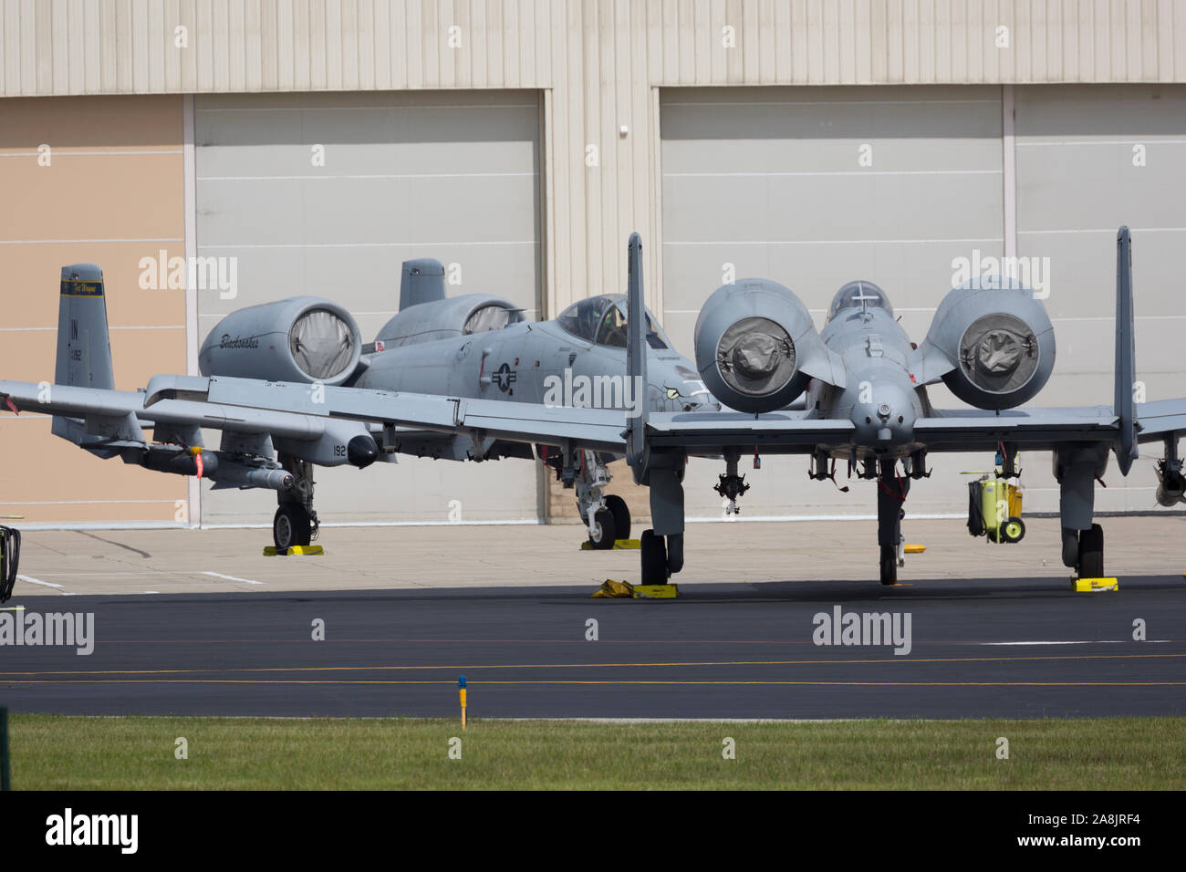 United States Air Force A-10 Thunderbolt II 'Warthogs' on the hot ramp ...