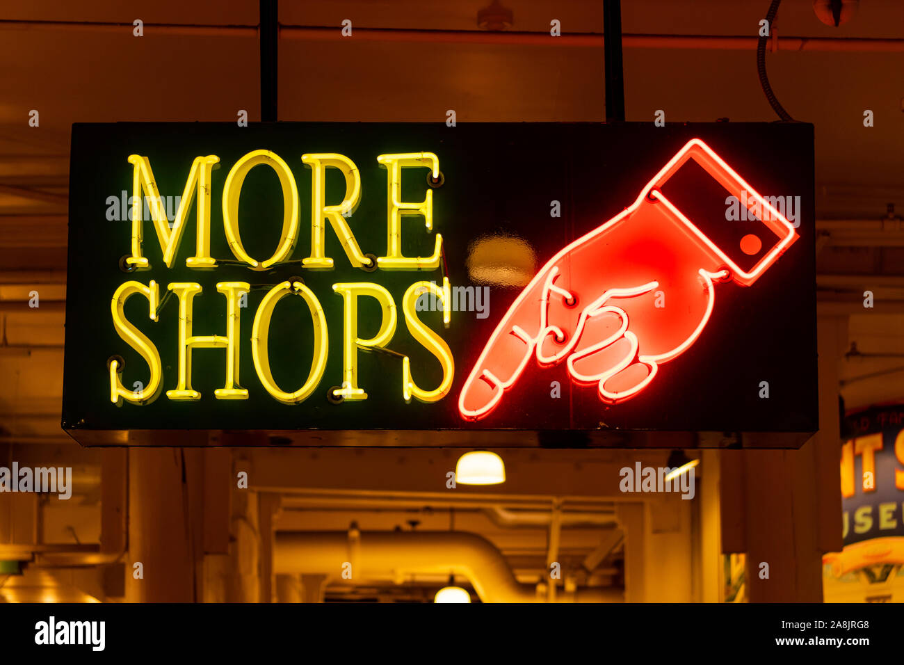 More shops hi-res stock photography and images - Alamy
