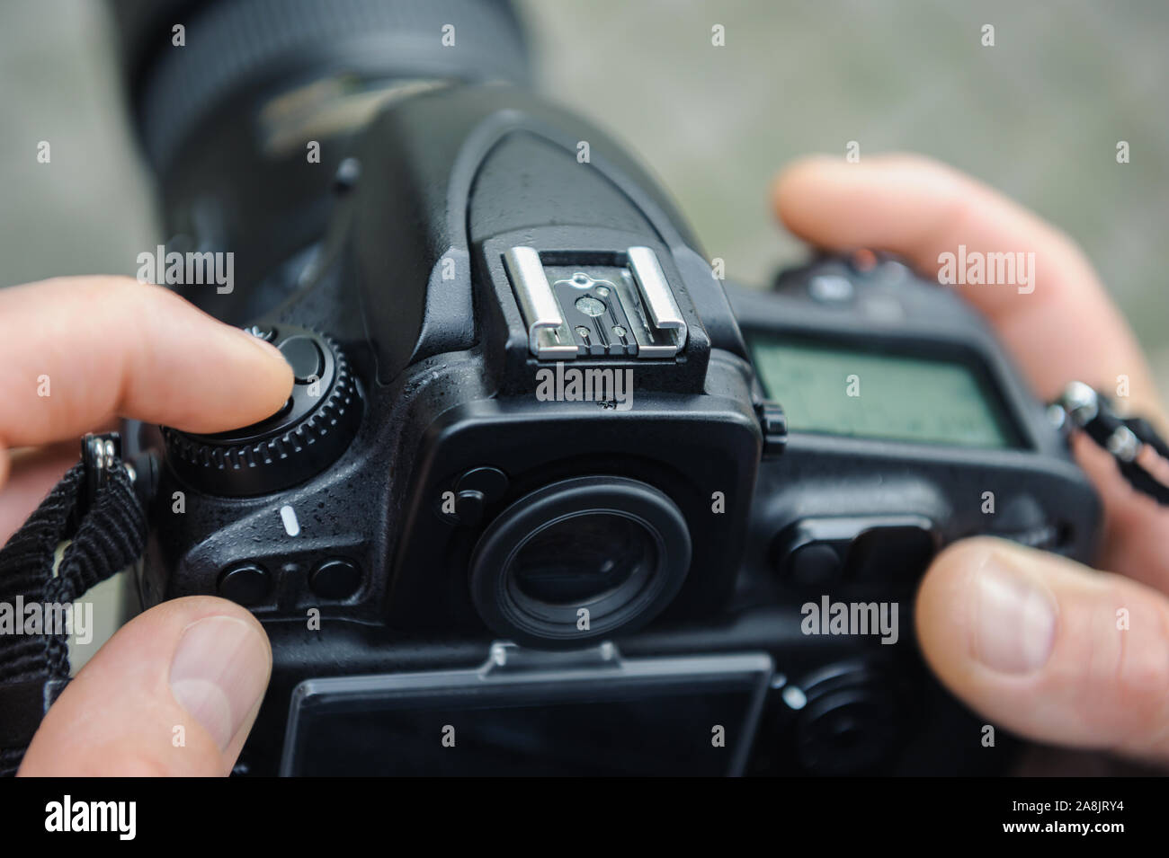 Pushing shutter hi-res stock photography and images - Alamy