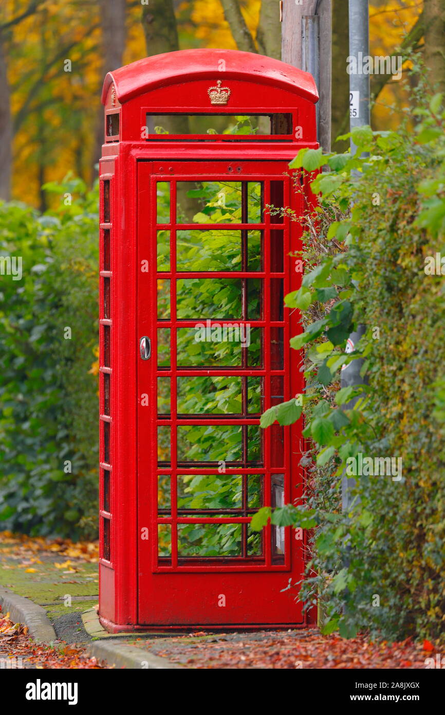 A disused red uk telephone box in Allerton Bywater Stock Photo - Alamy