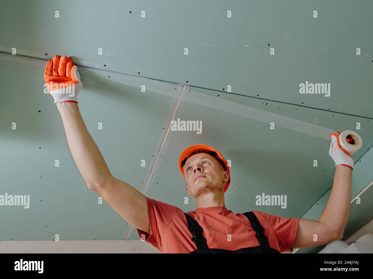 Installing mesh hi-res stock photography and images - Alamy