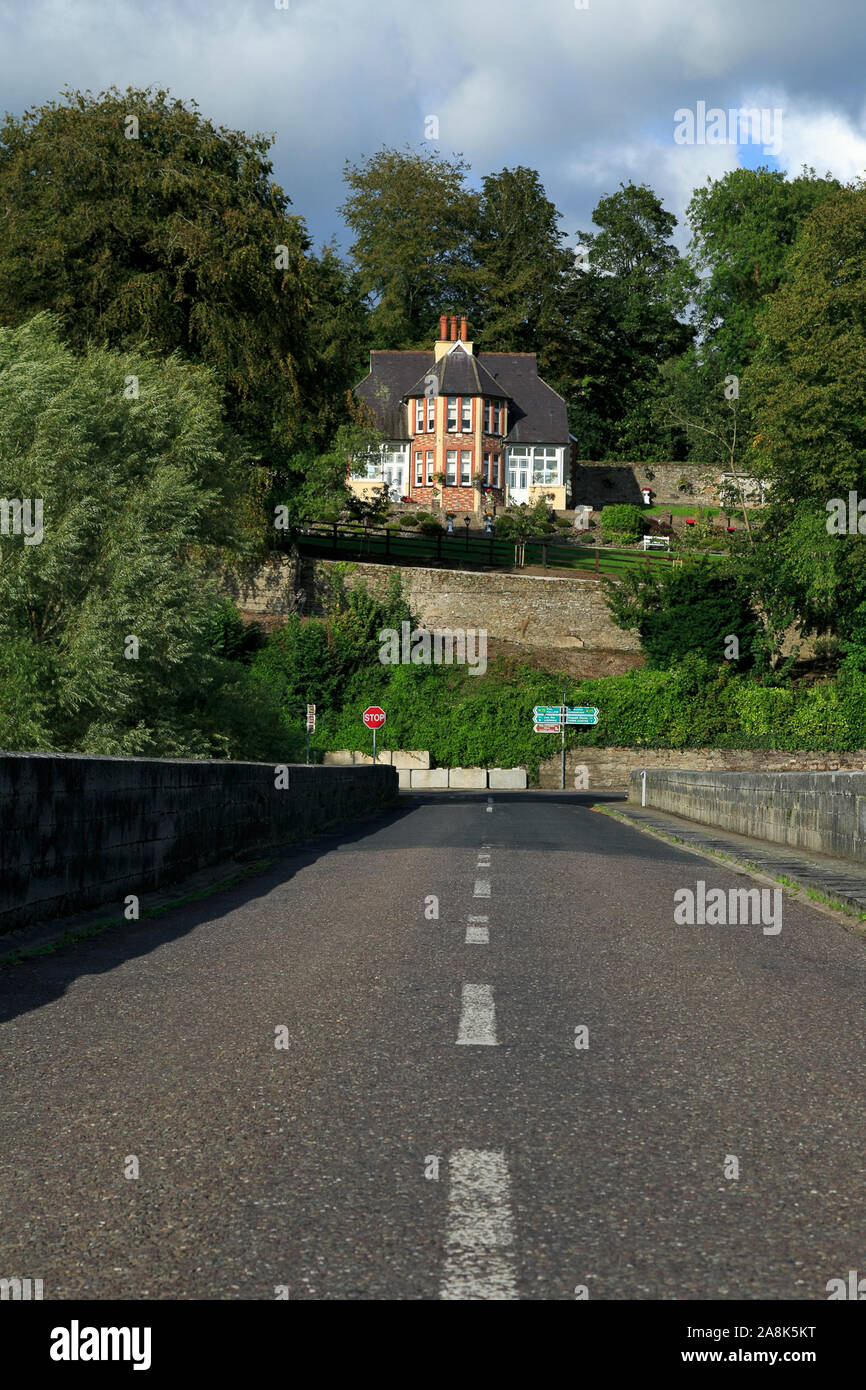 Blackwater river waterford hi-res stock photography and images - Alamy