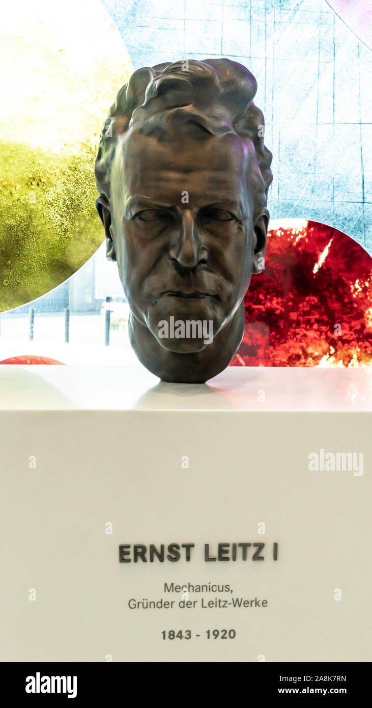 Ernst leitz hi-res stock photography and images - Alamy