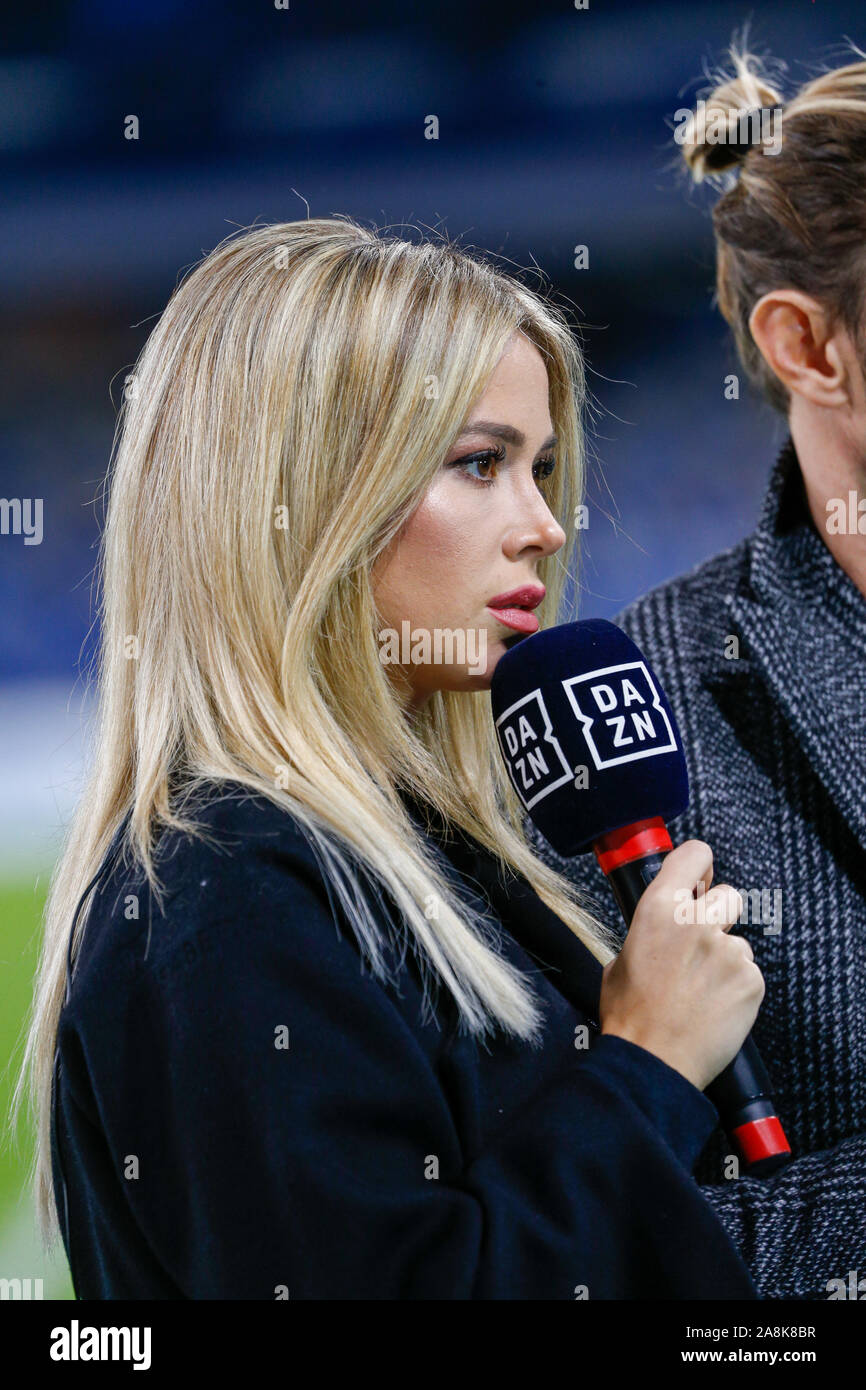 Diletta leotta red hi-res stock photography and images - Alamy