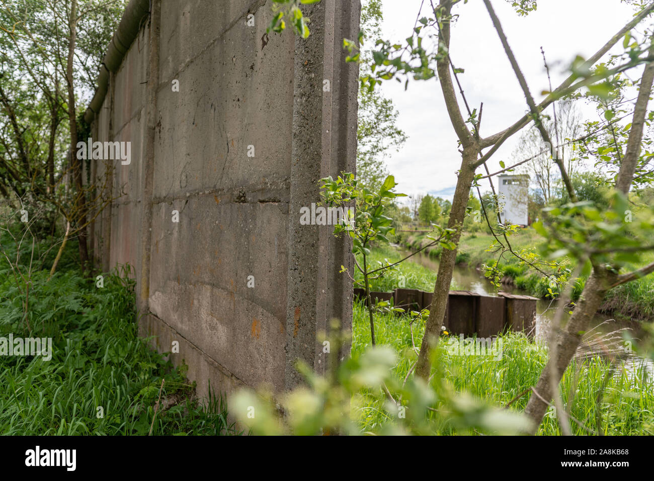 Vacha, Germany. 15th May, 2019. A small piece of wall as the rest of ...