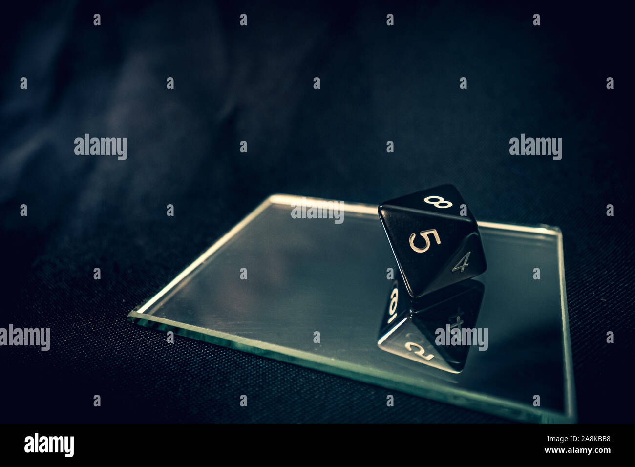 8 sided mirror hi-res stock photography and images - Alamy