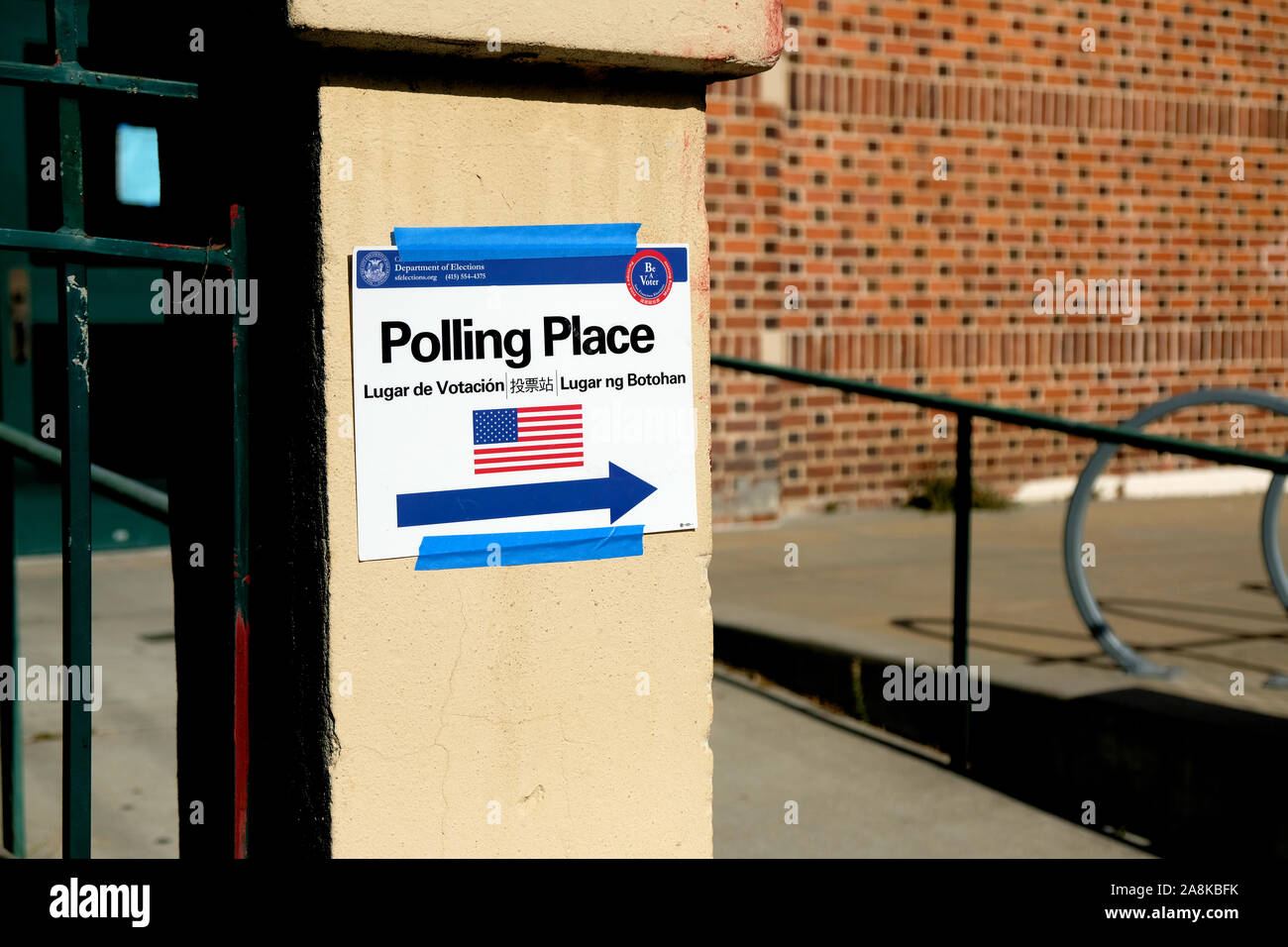 Temporary polling place hi-res stock photography and images - Alamy