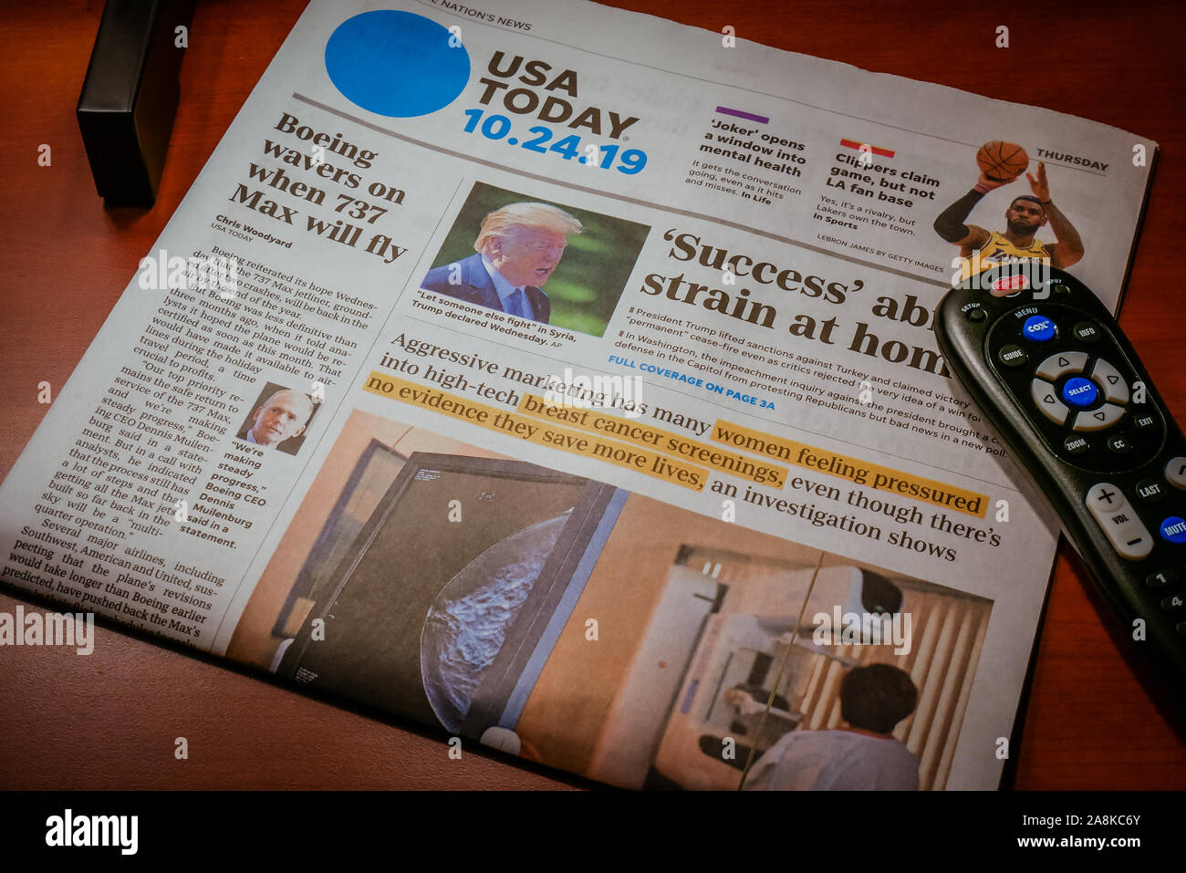 Usa today news paper hotel room hi-res stock photography and images - Alamy