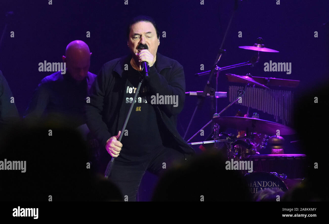 Munich, Germany. 07th Nov, 2019. The musician Bobby Kimball appears at ...