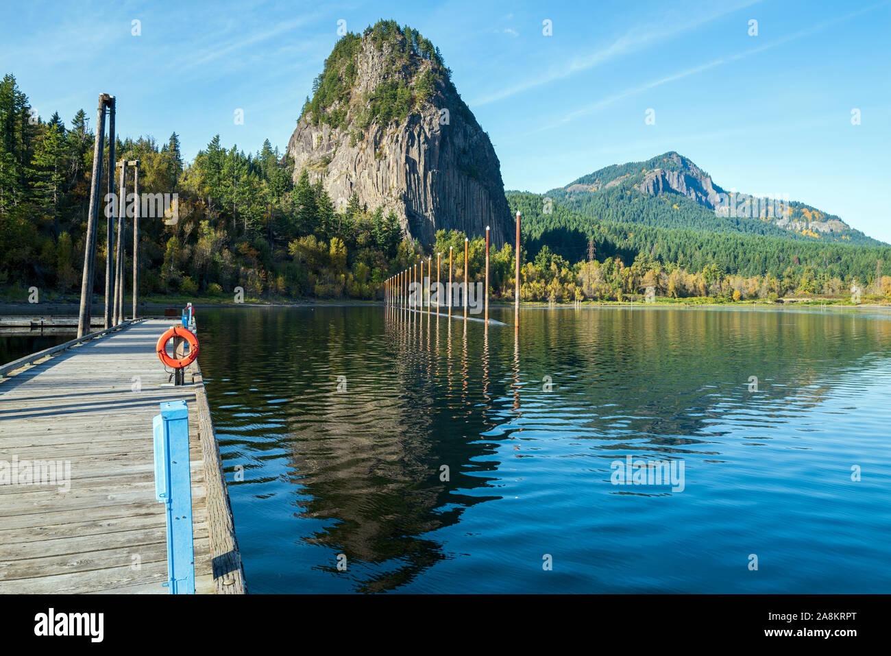 Beacon rock state park hi-res stock photography and images - Alamy