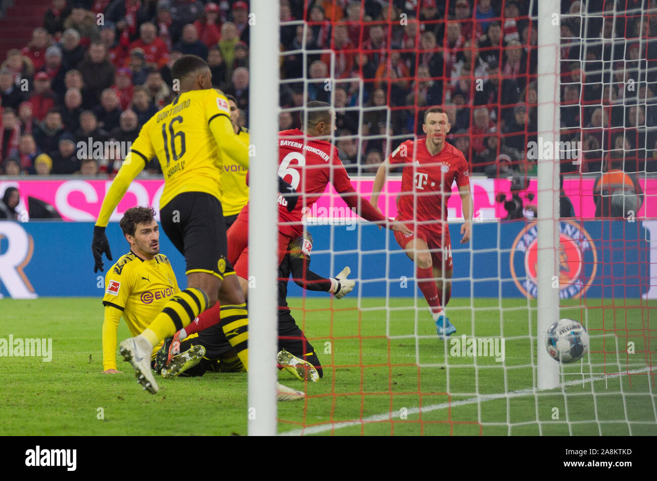 Ivan perisic player borussia dortmund hi-res stock photography and ...