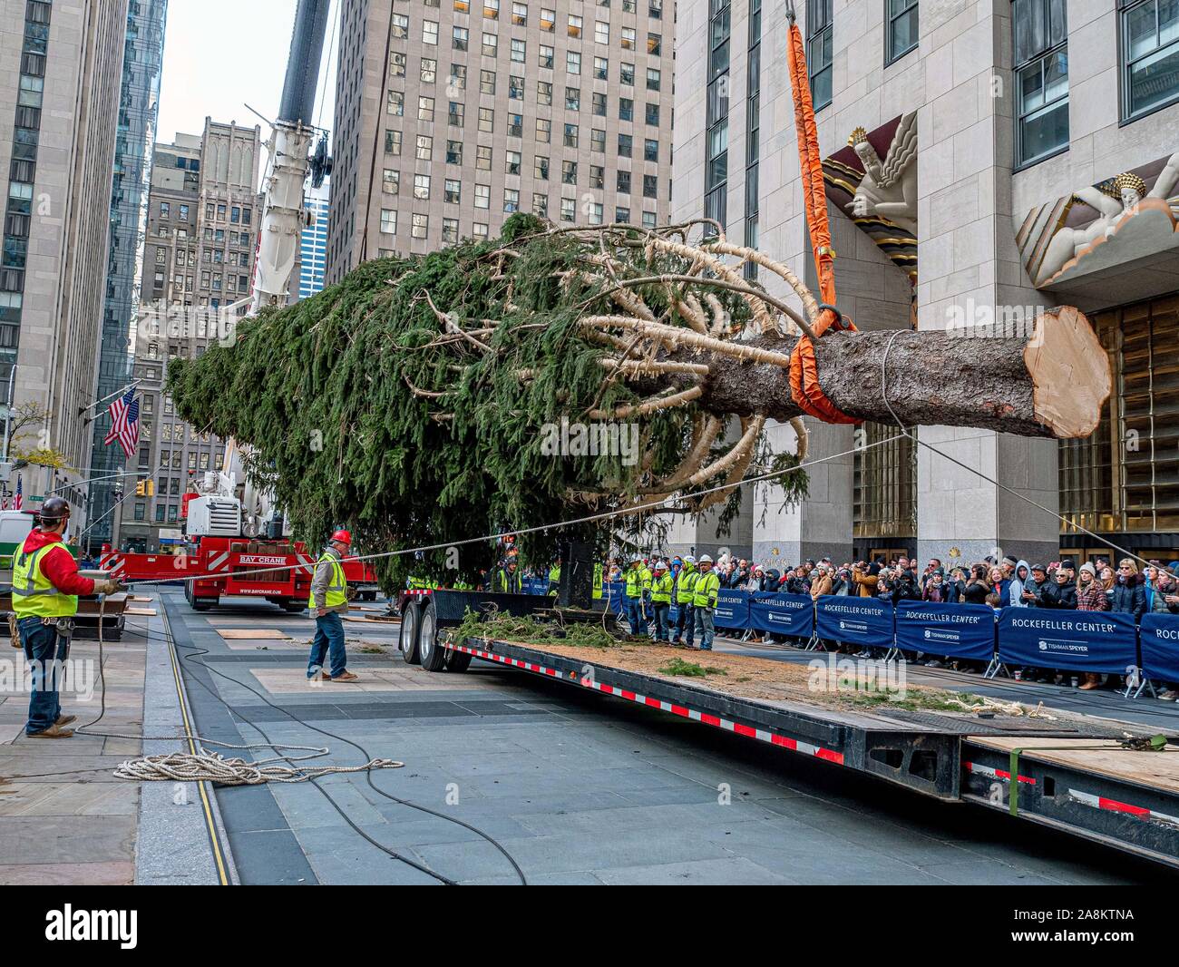 70 foot tall hi-res stock photography and images - Alamy