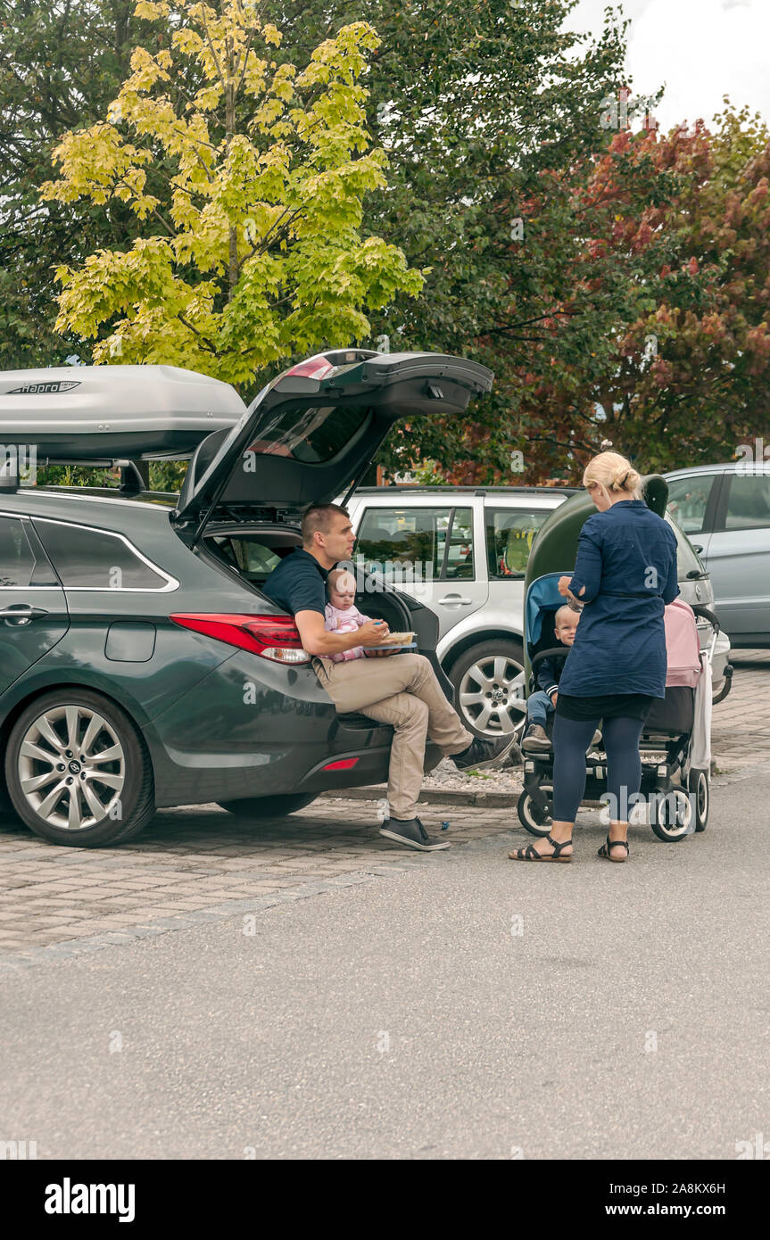 German autobahn motorway exit sign hi-res stock photography and images ...