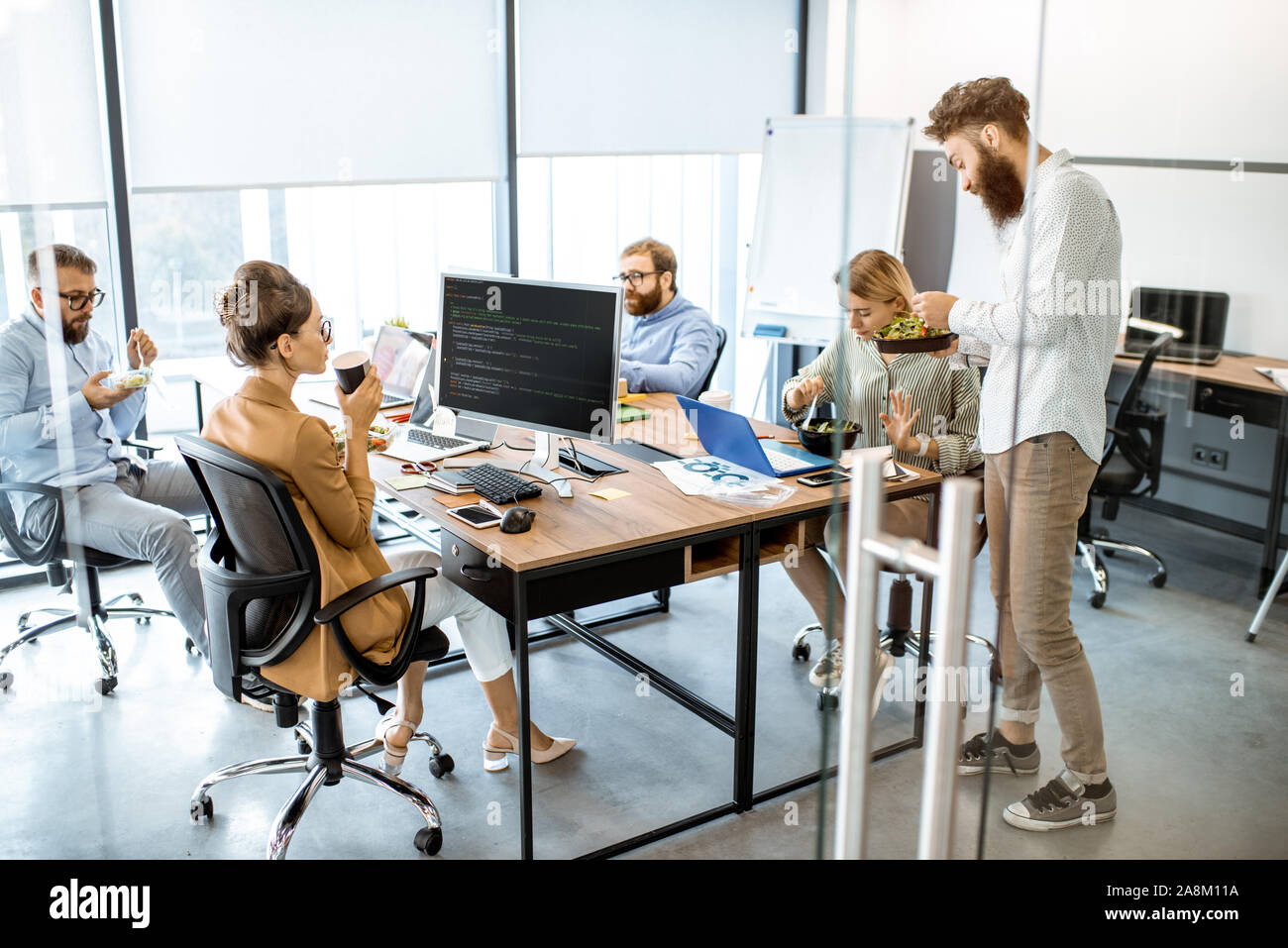 Lunch break space hi-res stock photography and images - Alamy