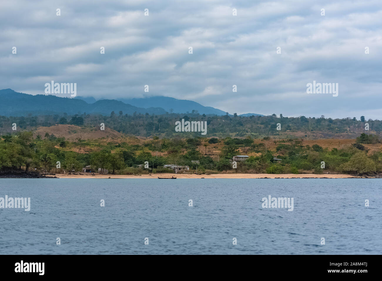 Principe island africa rainforest hi-res stock photography and images ...