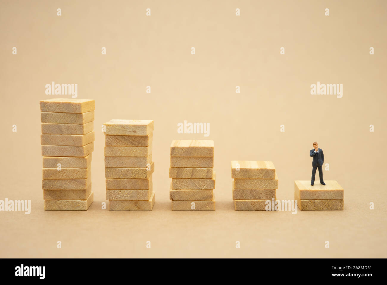 Number rank winner champion trophy hi-res stock photography and images ...