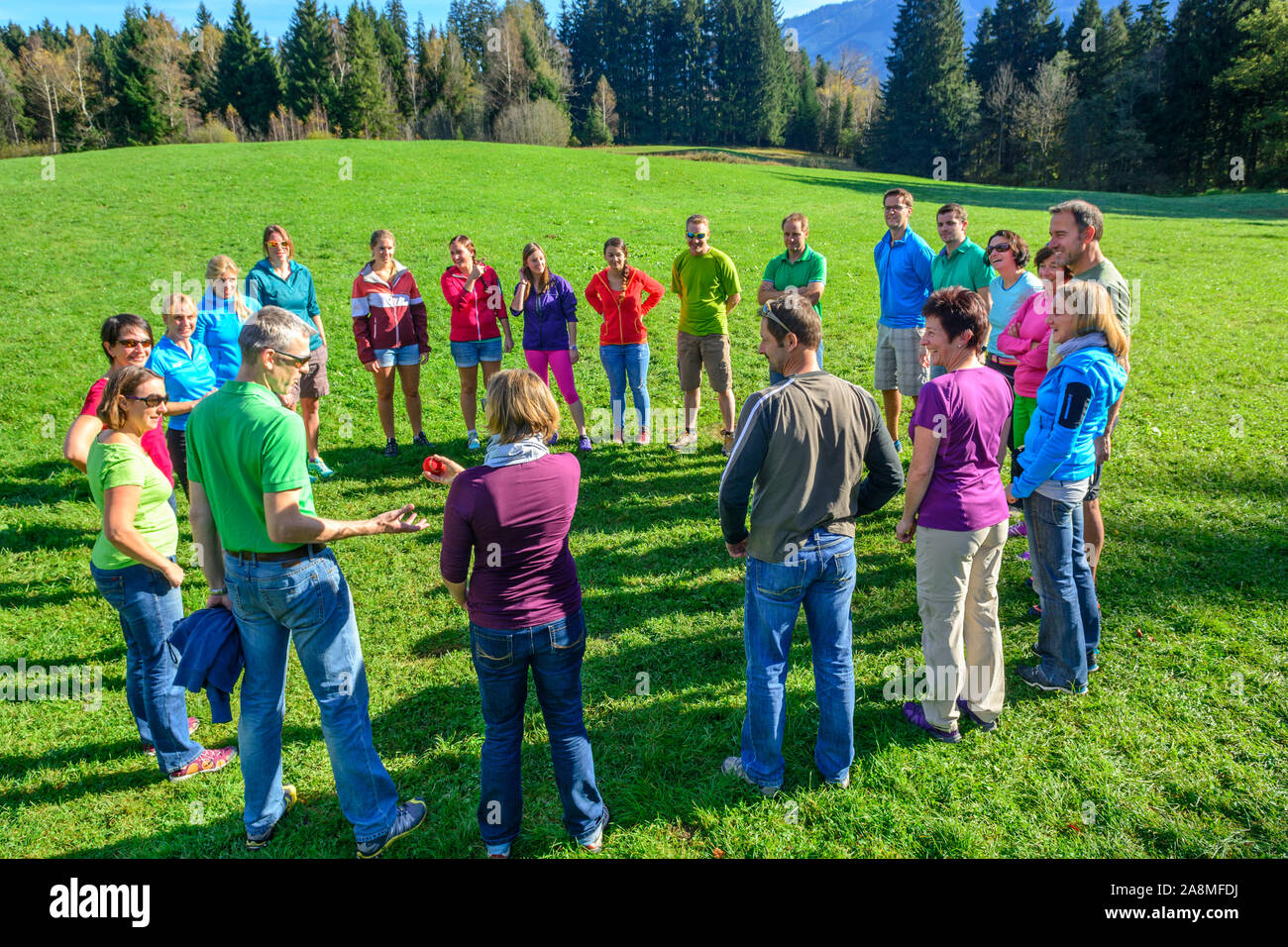 Teambuilding exercise - get to know each other Stock Photo - Alamy