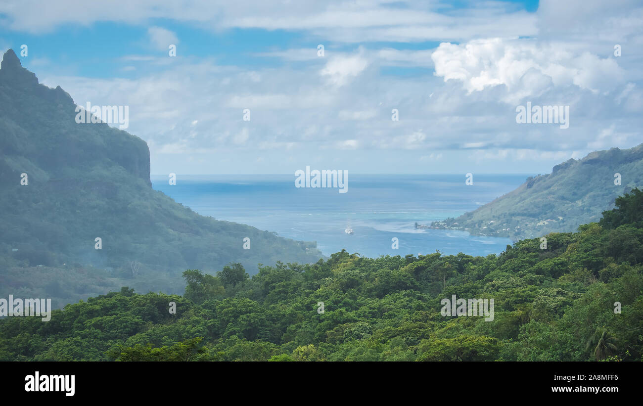 Belvedere lookout tahiti hi-res stock photography and images - Alamy