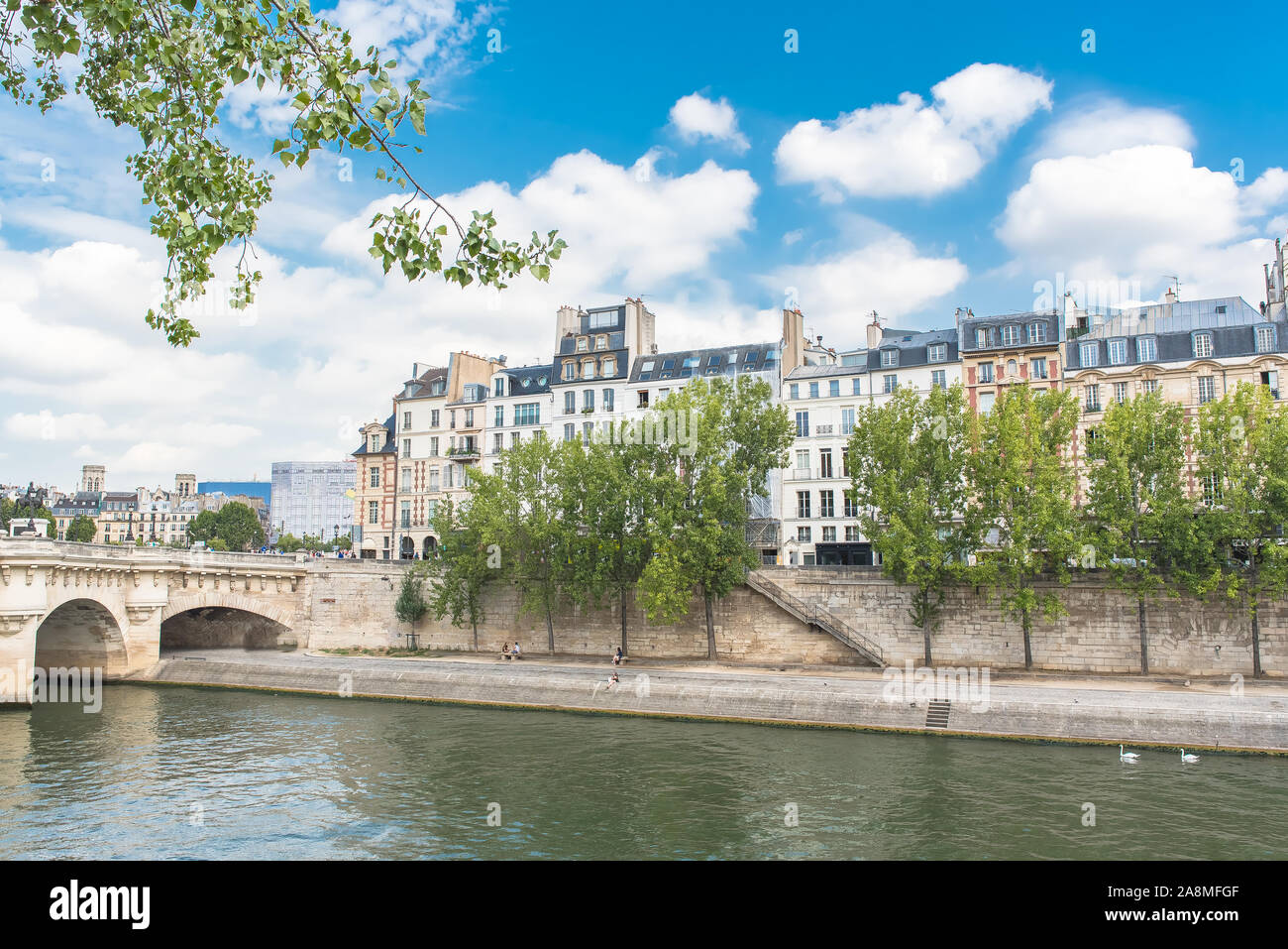Paris, view of the Pont-Neuf, with a beautiful building in background ...