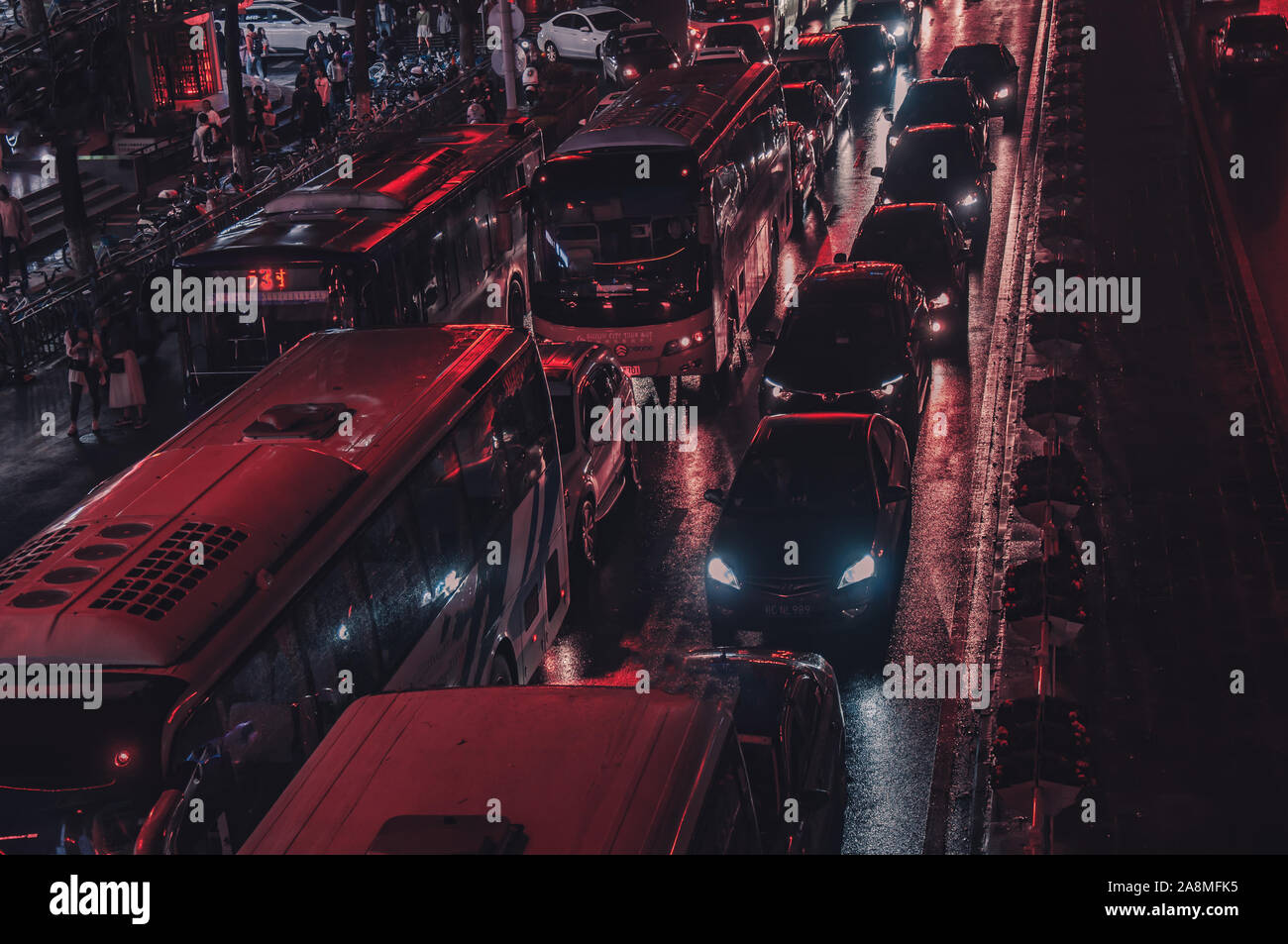 At nght hi-res stock photography and images - Alamy